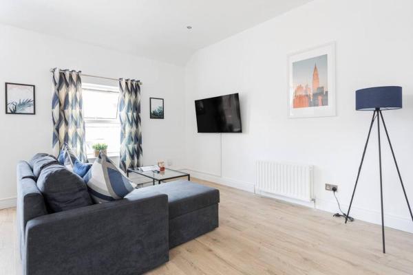 Top Floor, City Centre, Parking - Belfast