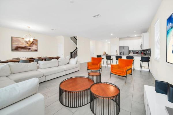 Indulge In Unforgettable Luxury Water Park, Restaurants, Lazy River, And More - Davenport, FL