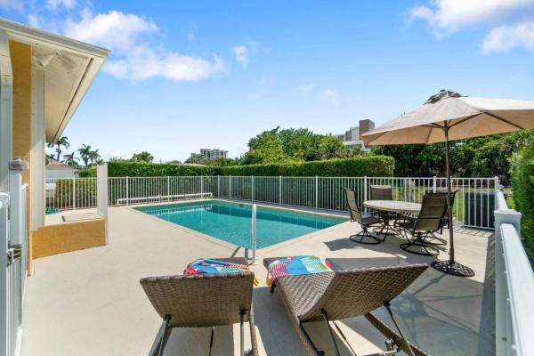 Secret Beach Retreat - Marco Island, FL