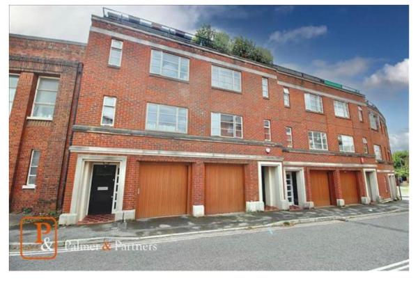 Ipswich Museum House - Modern Lux 5bd - Guests & Contractor Welcome - Parking - Ipswich, UK