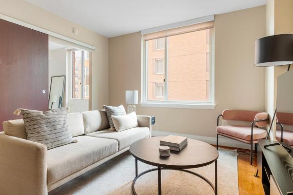 Foggy Bottom 1br W Wd Pool Gym Nr Georgetown Wdc-658 - Washington, DC