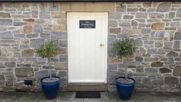 The Pudding Stop - Bakewell - Free Parking - Bakewell