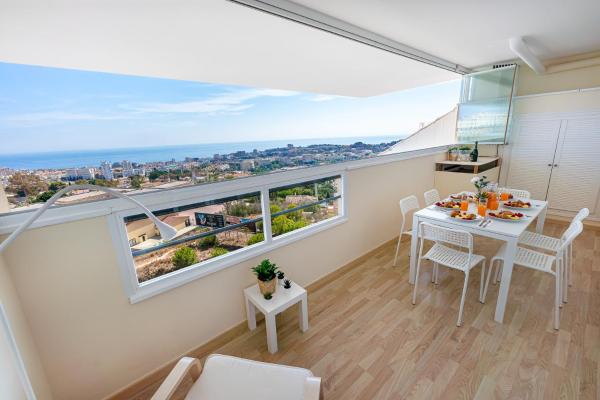 797 Holiday Rentals- Espectacular Piso Para 6 Con Vistas Al Mar - Benalmádena