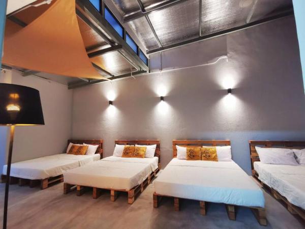 Ipoh Town Centre Glamping Home 13pax - Ipoh