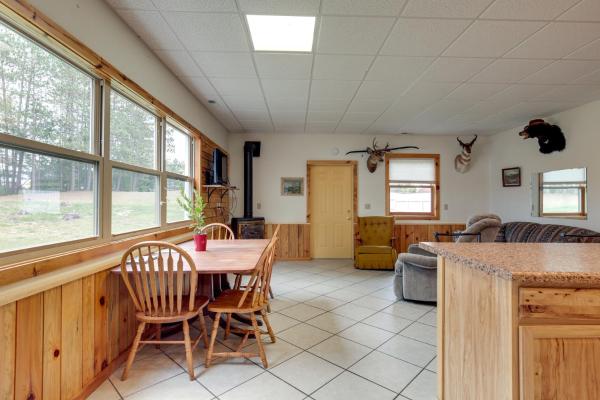 Boat Dock And Fire Pit Lakefront Monico Home! - Pelican Lake, WI