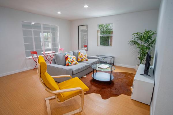 Serene 2br1ba Residence In Peaceful San Antonio - San Antonio, TX