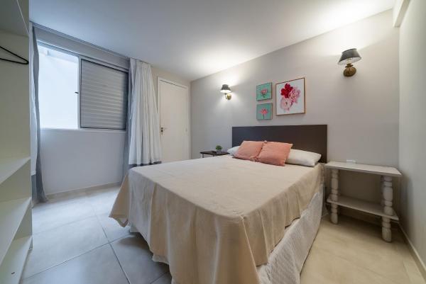 275 - Apartamento 01 Dormitório Na Praia De Mariscal - Bombinhas