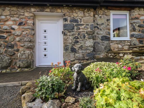 Bryn Eglwys Barn - Snowdonia National Park