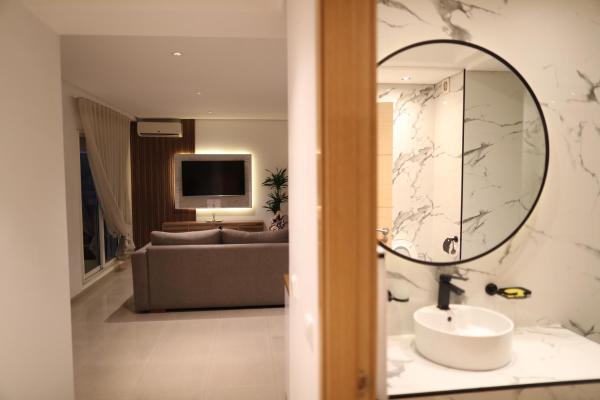 Cozy Apartment With Veranda Downtown - Casablanca