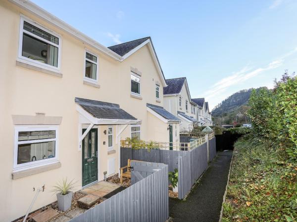 3 Trem Y Dolydd - Snowdonia
