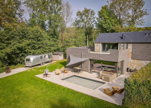 Le Fermage - Logement Avec Piscine, Sauna Et Jacuzzi - Ciney