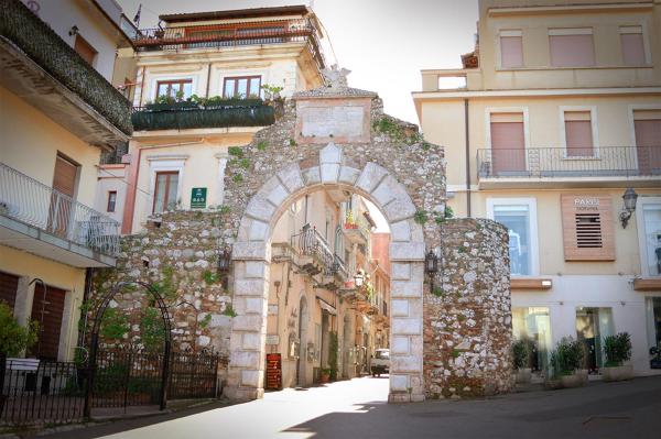 Taormina Boutique Rooms - Naxos, Italien