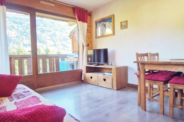 Studio Cosy Au Pied Des Pistes Avec Piscine - Ibis Budget Sallanches