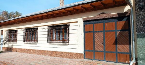 Injir Hostel - Dushanbe
