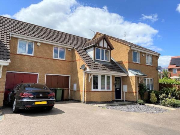 Charming Home In Wellingborough - Kettering