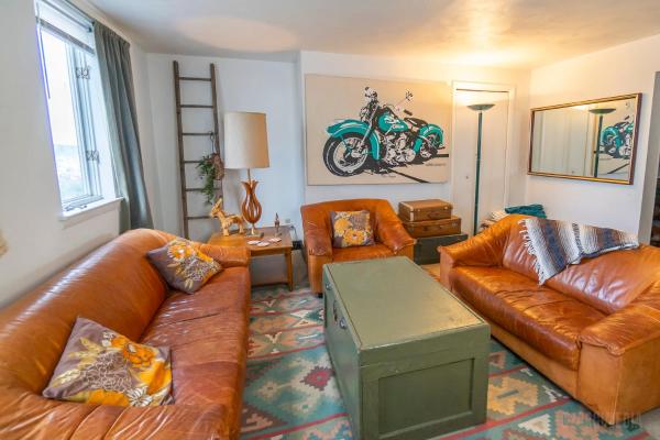 Southwest Charming Apartment - Amazing View - Pittsburgh