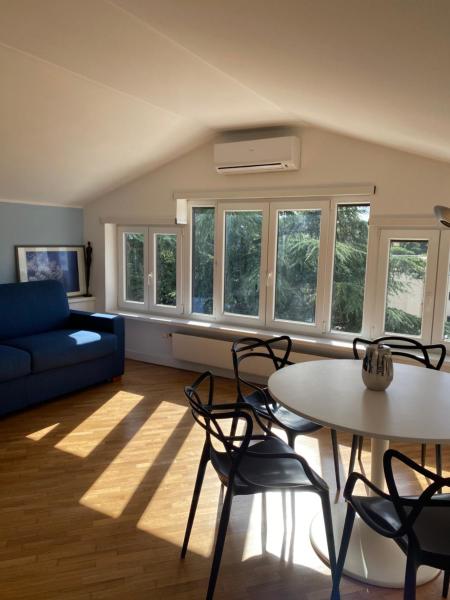 Piccolomini Design Apartment - Rome