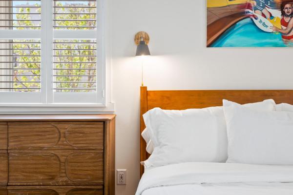 Boutique Room Steps From Downtown Mall Rose Jean - Room 5 - Charlottesville, VA