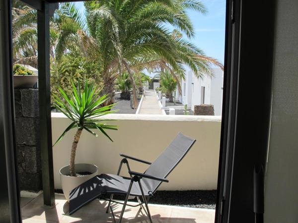 Bungalow Lido-playa Roca Residence With Sea Front Access - Free Ac - Wifi - Costa Teguise