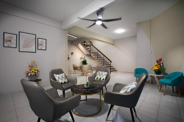Brown Mansion Coliving - Batu Ferringhi