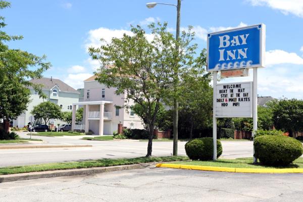 Bay Inn Hotel - Hampton, VA