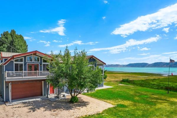 Lakefront Retreat - Bear Lake