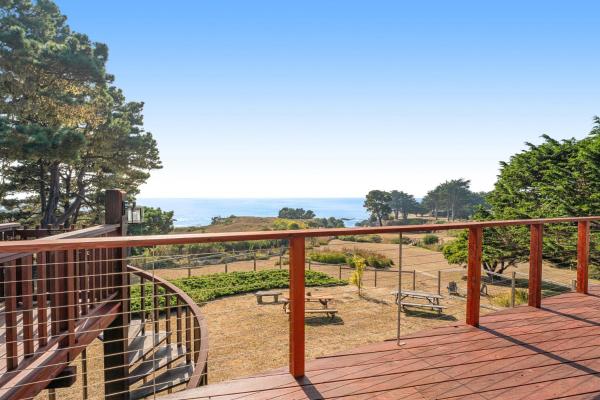 Rosemary's Retreat - Mendocino, CA