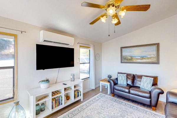 The Sand Dollar House - Brookings, OR