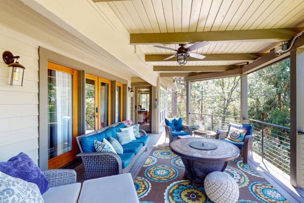 Nottinghamshire (Main Floor) - Grass Valley, CA