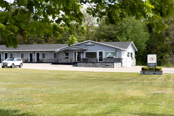 Aurora Inn - Nova Scotia