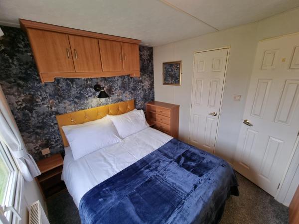 Millfield Caravan Park - The Sandhurst - Coastal Caravan Breaks - Anderby Creek