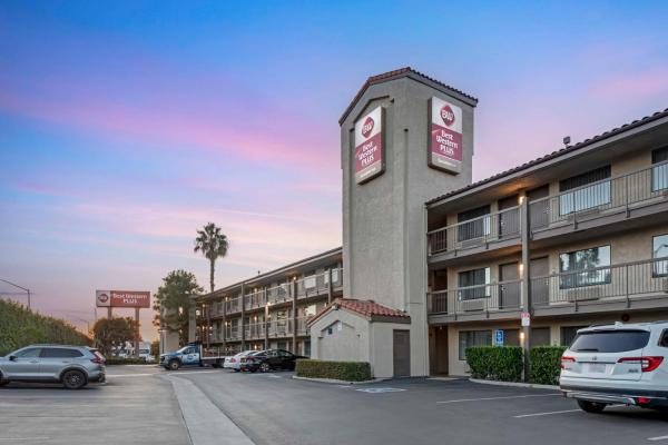 Best Western Plus Executive Inn - Brea, CA