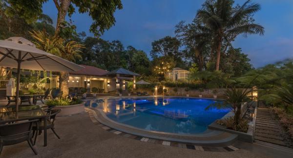 Hillcreek Gardens Tagaytay - Alfonso