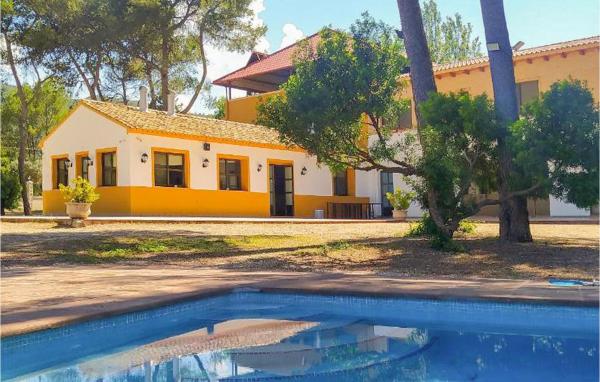 Awesome Home In Vilallonga With Kitchen - Gandia