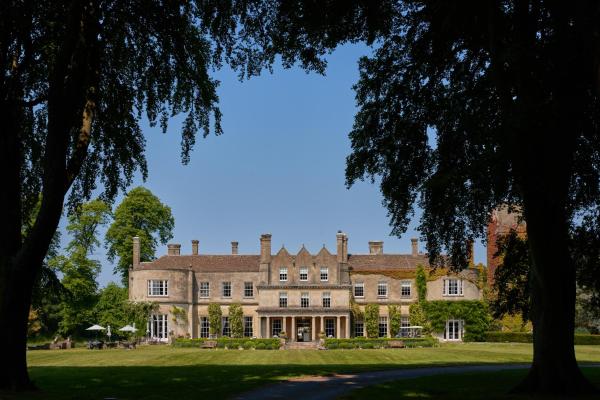 Lucknam Park Hotel - Castle Combe