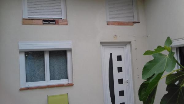 Maison Pour Ouvriers Seulement Pas De Tourisme, Ni Famille - Seine-Saint-Denis
