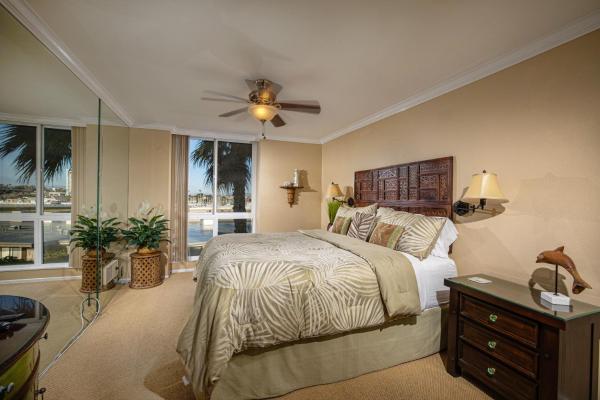Oceanside Beach Condos - Vista, CA