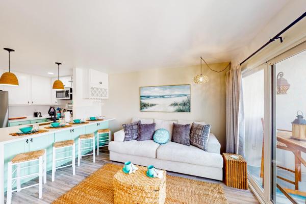Pacific Street Hideaway, Unit 2 - Oceanside, CA