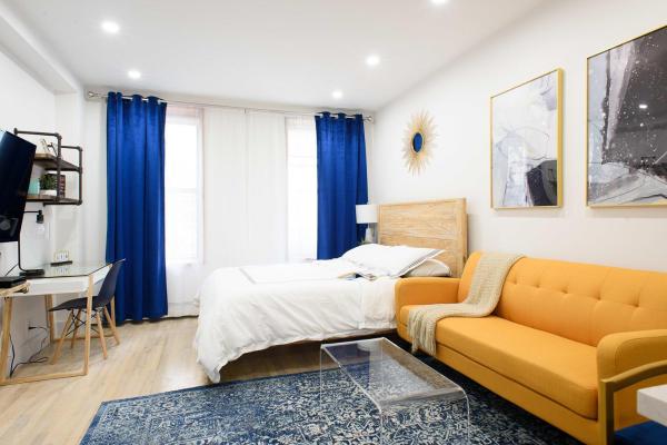 1597-12 New Studio Prime Ues Wd In Unit - New York