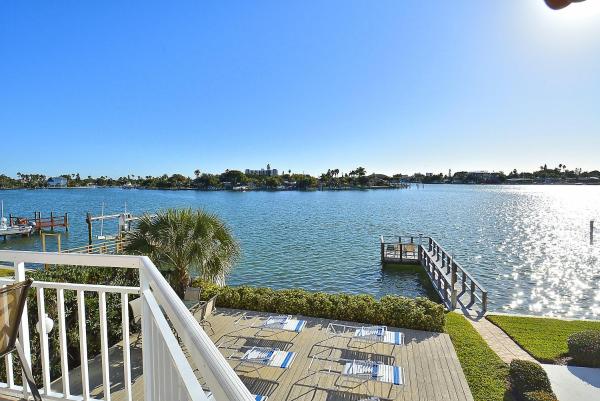 Amadeus 7 - Treasure Island, FL