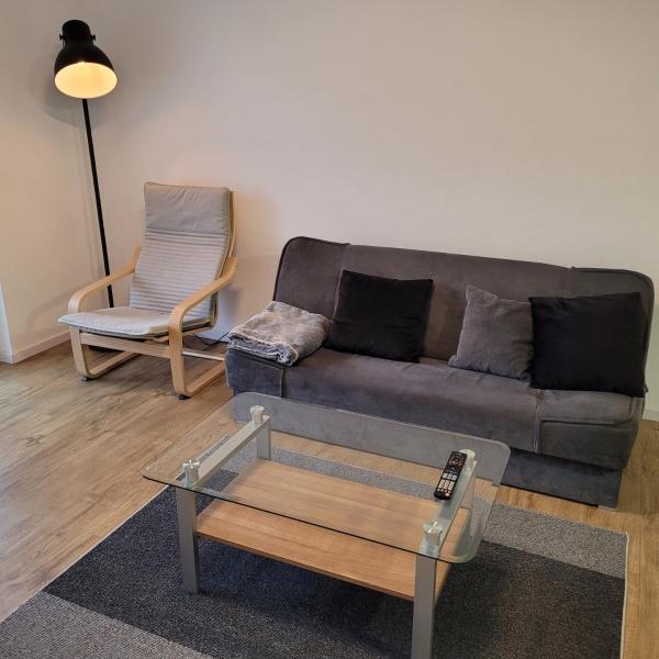 Schöne, Gemütliche Möblierte 2 Zi Wohnung In Rgb - Regensburg