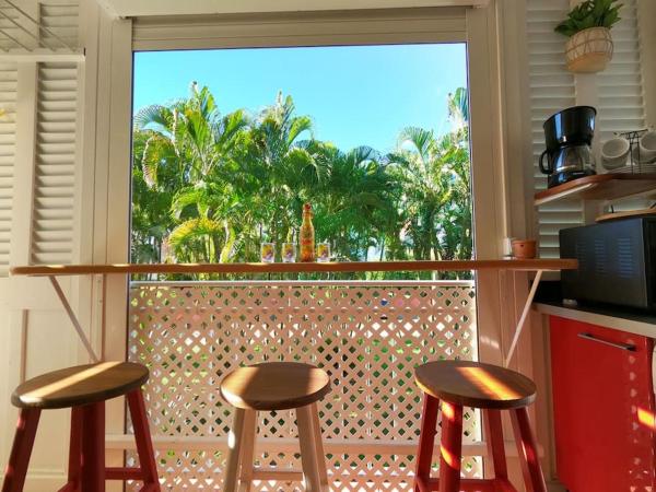 Ti Kaz Bambou, Anse Des Rochers - Anse des Rochers