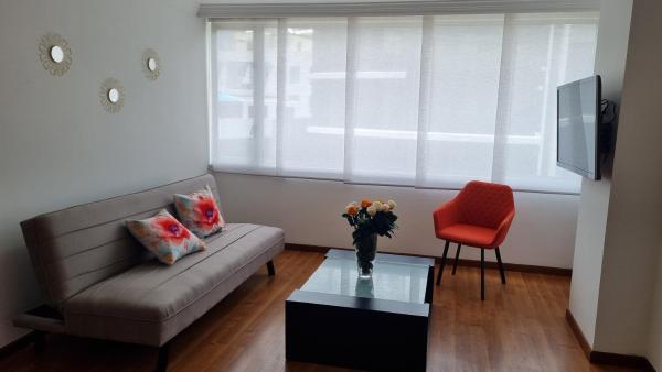 Departamento Buena Ubicación Y Acogedor - Quito (Ecuador)