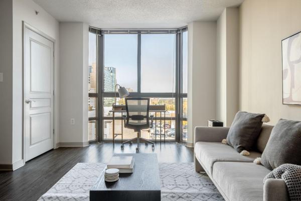 Bethesda 1br W Courtyard Pool Nr Restaurants Wdc-723 - メリーランド州