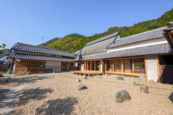 奥明日香古民家一棟貸し宿 弥栄 Yasaka - Yoshino