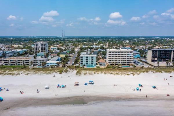 Sandpiper Oceanfront 5e - Jacksonville Beach, FL
