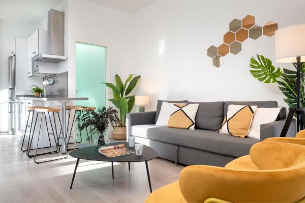 Correduría Suites Apartments - Seville, Spain