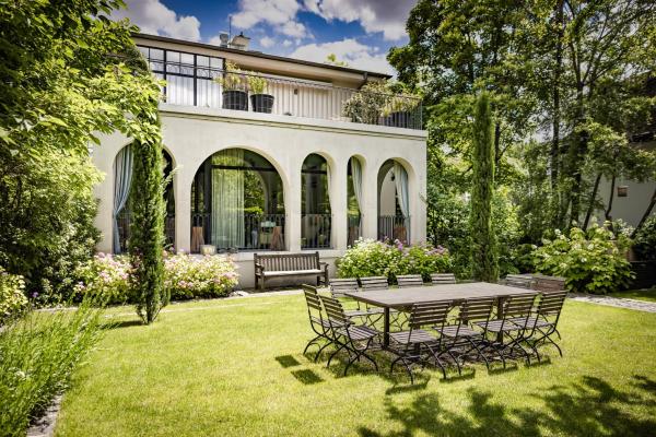 Bagatelle Gardenhouse - Budapest
