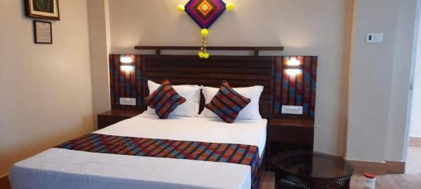 Jj Tribal Inn - Chine