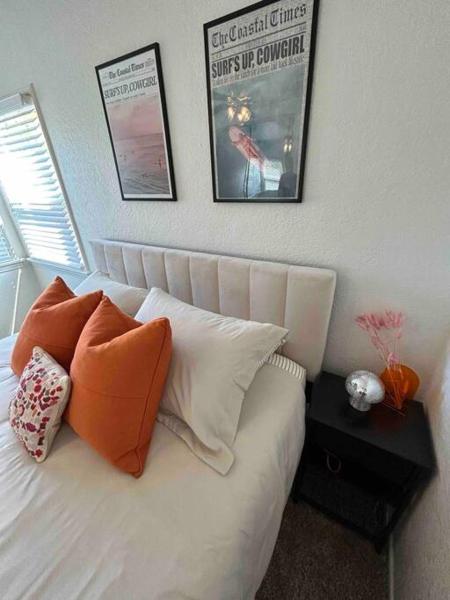 Entire Home By Newport Beach, Disneyland And Sna! - Huntington Beach, CA